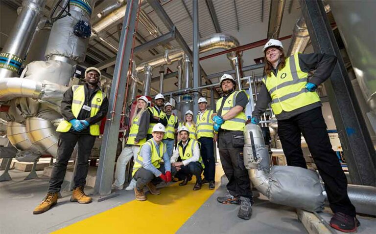 £32.8m funding for heat pump projects - Cooling Post
